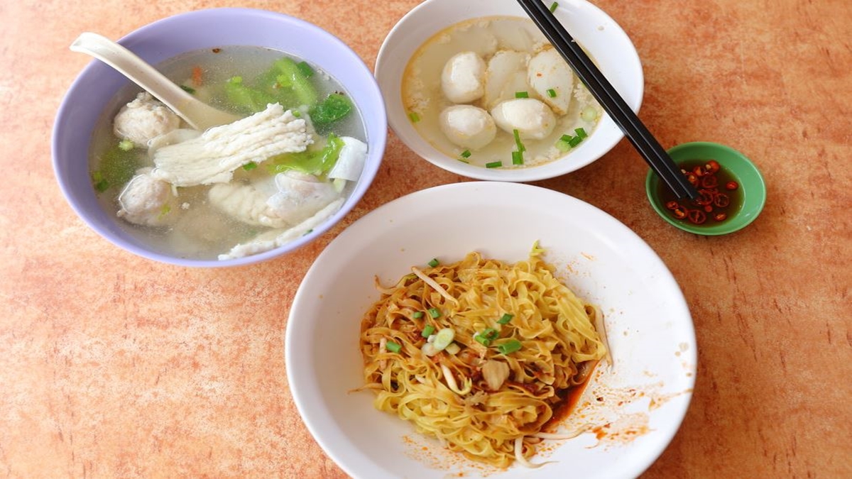 新加坡美食 | 必吃肉脞面(Bak Chor Mee)记得打卡品尝 - FoodieSG