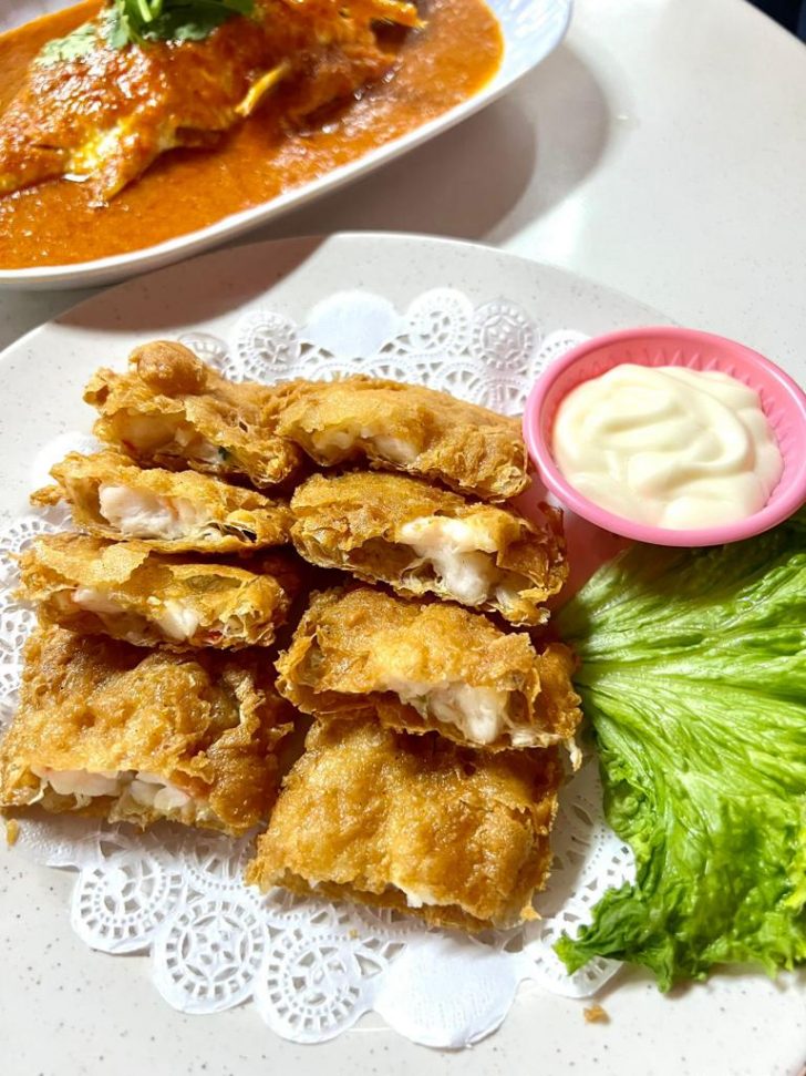 马来西亚肉骨茶就吃这家 - 价钱超级划算，味道超级棒的 “JB烫鱼.药材肉骨茶” 👍👍👍 - FoodieSG