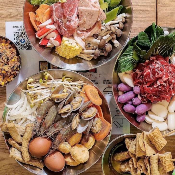 新去处, 韩国 Tteok-bokki 火锅自助餐只要 S$14.90 - FoodieSG