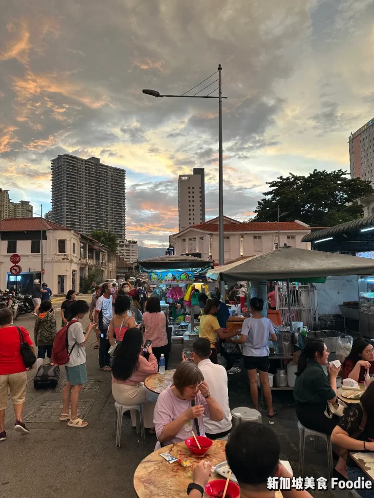 槟城美食！来槟城必吃的三条路888福建虾面 - FoodieSG
