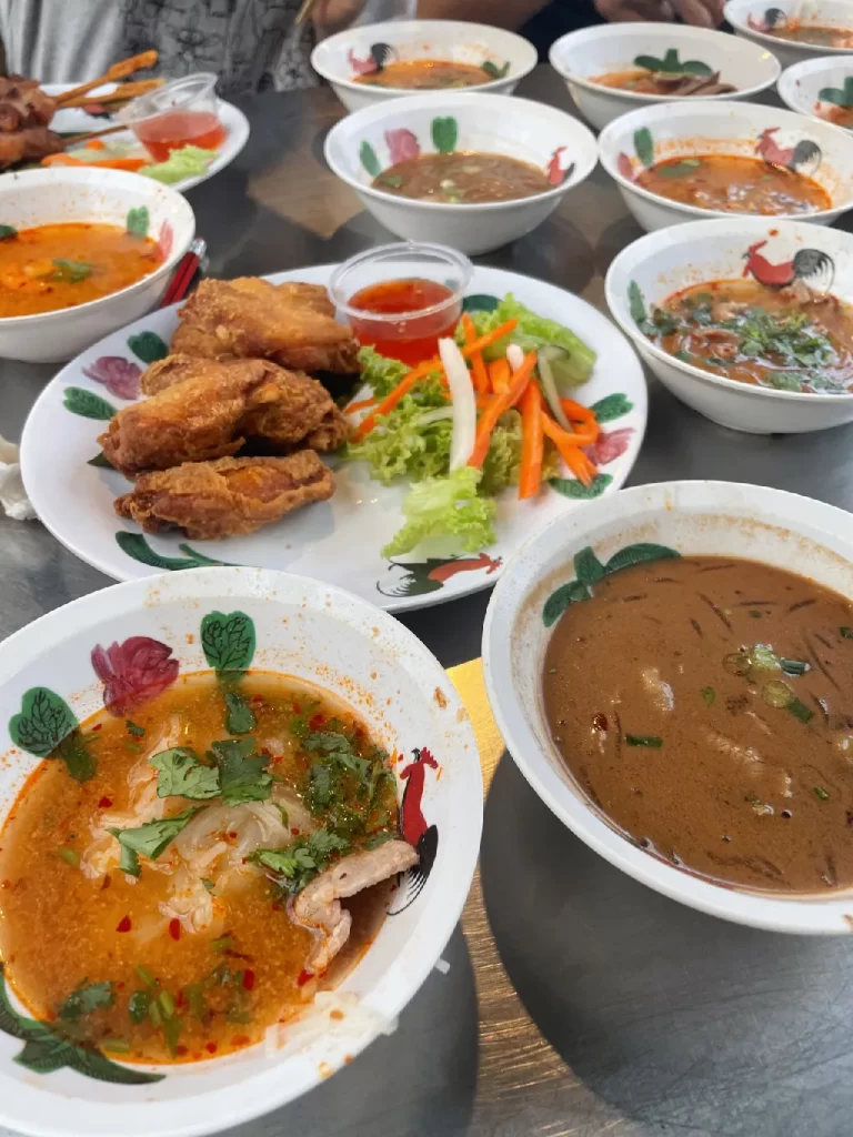 ORTO 泰式船面只卖$0.80，加冷开新分店 - FoodieSG