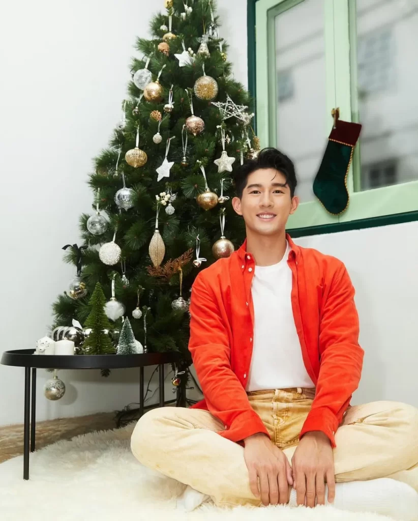 新加坡骄傲：本地艺人Ayden Sng荣登全球最帅面孔榜单！ - FoodieSG