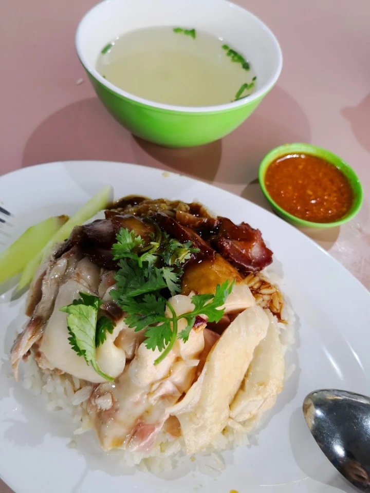 「最新」新加坡米其林鸡饭指南大公开！ - FoodieSG