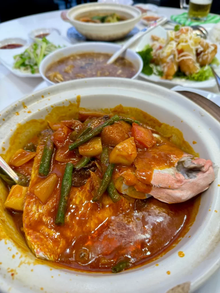 好吃、不贵！ 联邦地铁站美食：日日发海鲜煮炒 - FoodieSG