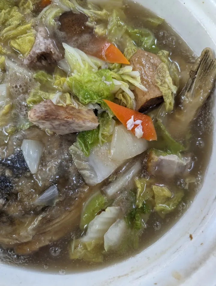 鸿胜菜馆：大巴窑50年老字号煮炒 - FoodieSG