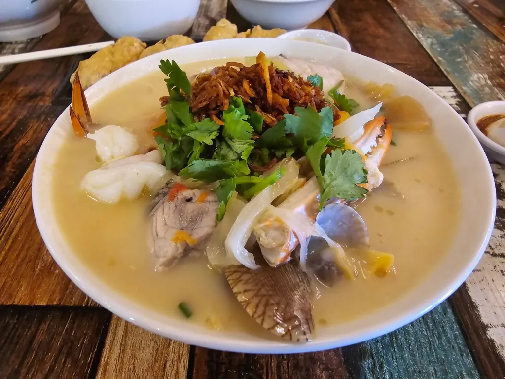 大马人气海鲜「海脚人」来新加坡啦！九月开张 - FoodieSG