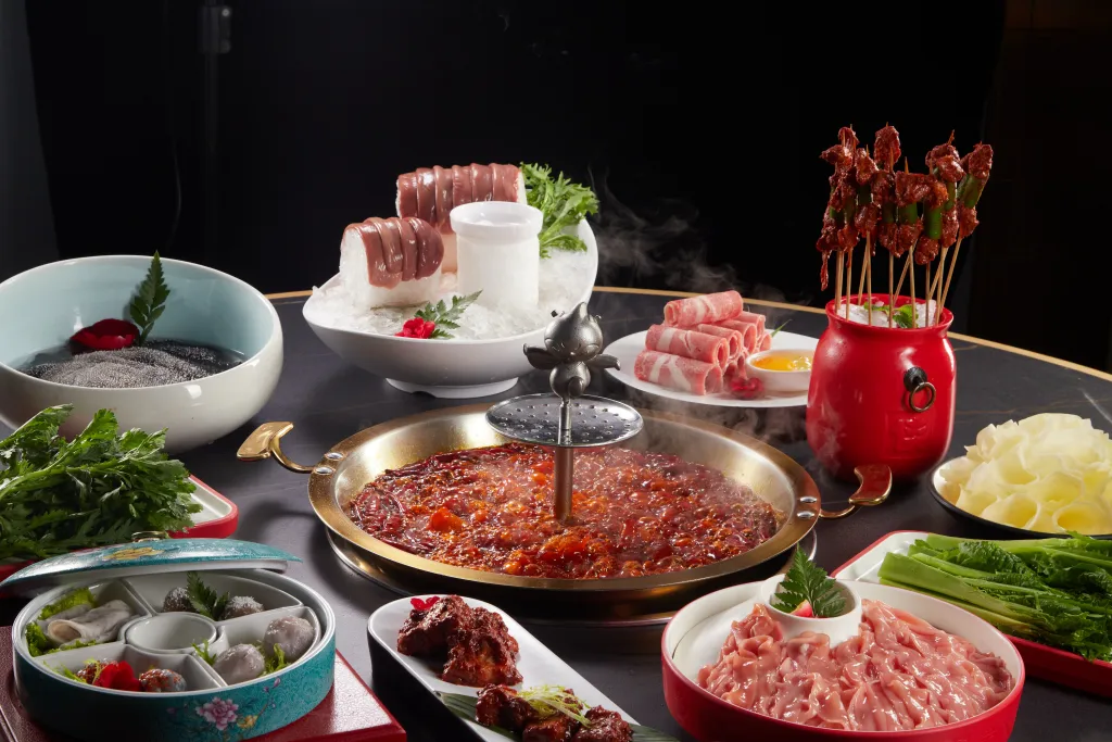 蜀大侠火锅：火锅限时优惠，$18.80吃到饱 - FoodieSG