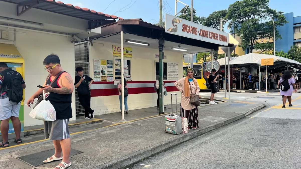 “没有乘客，只有司机！”新马跨境德士生意惨到这样 - FoodieSG