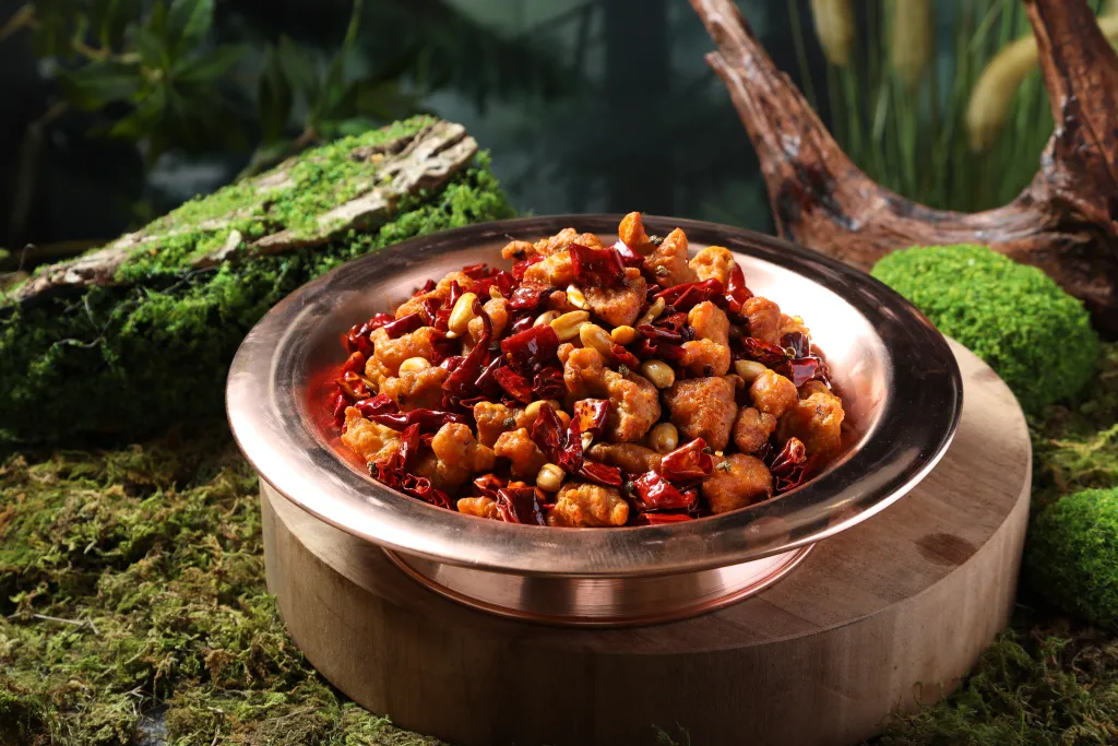 云贵川概念餐厅「金筷子」开在淡滨尼！五折 + 免GST - FoodieSG